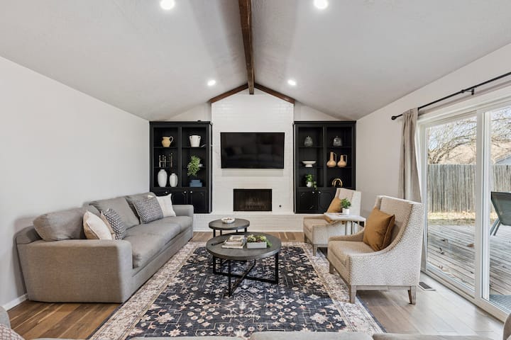 Cute, Convenient, Central Edmond Ranch - Edmond, OK