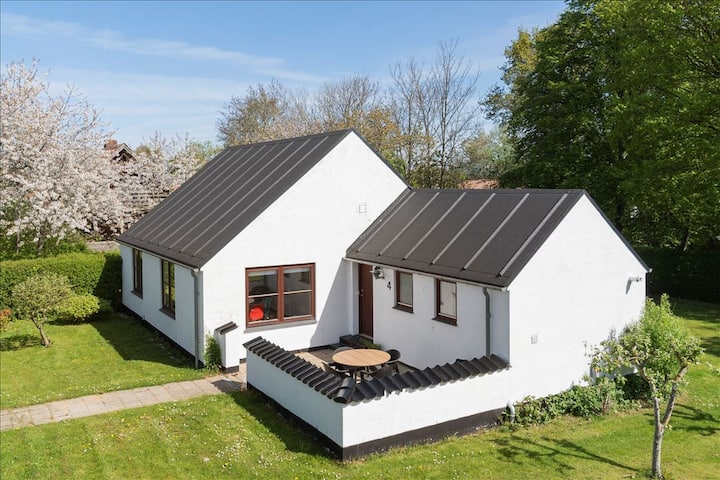 Charmerende Bolig I Roligt Område Nær Juelsminde - Juelsminde