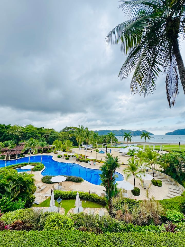Casa Con Vista Al Mar En La Marina Los Sueños. - Playa Herradura