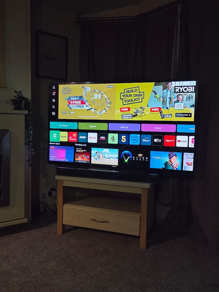 Comfy 3 Bed Holiday Home With All Mod Cons - Rhyl