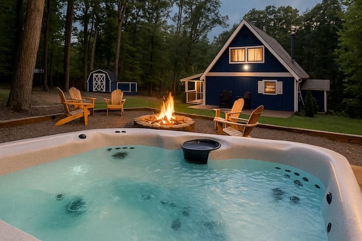 River’s Getaway | Hot Tub, Firepit & Nature Views - Shenandoah, VA