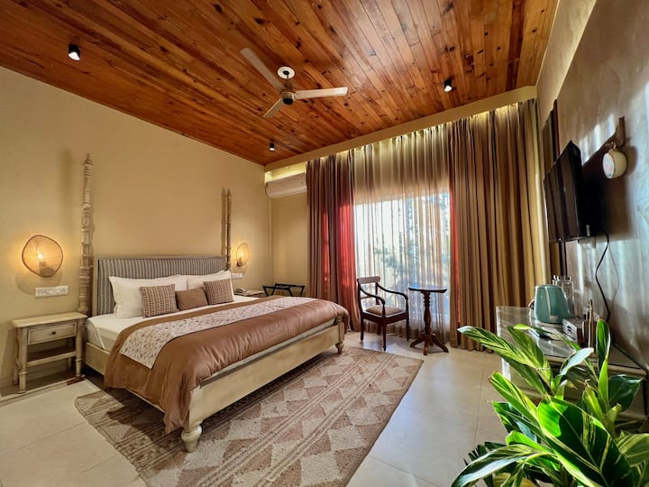 Irah By Parvatah - Luxury Home In Bir (Dhara) - Bir