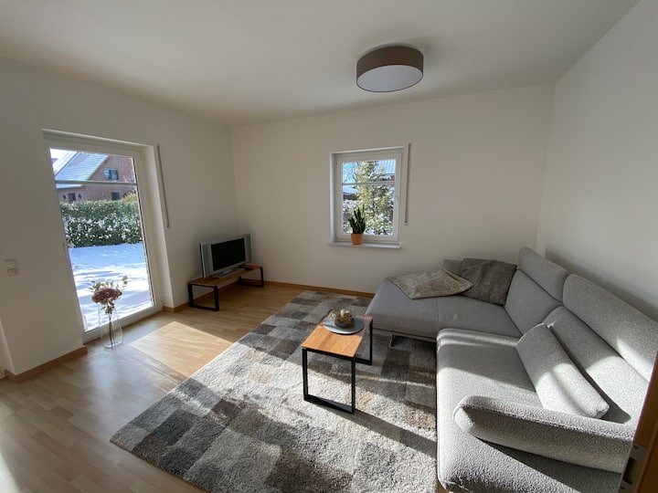 Helle Einliegerwohnung In Ruhiger Lage - Lohne (Oldenburg)