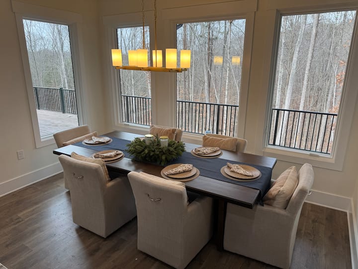 Close To Furniture Market-gso-colleges-mountains - Haw River State Park, Browns Summit