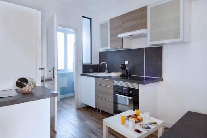 Cosy Charpenne - 3 Personnes - Villeurbanne