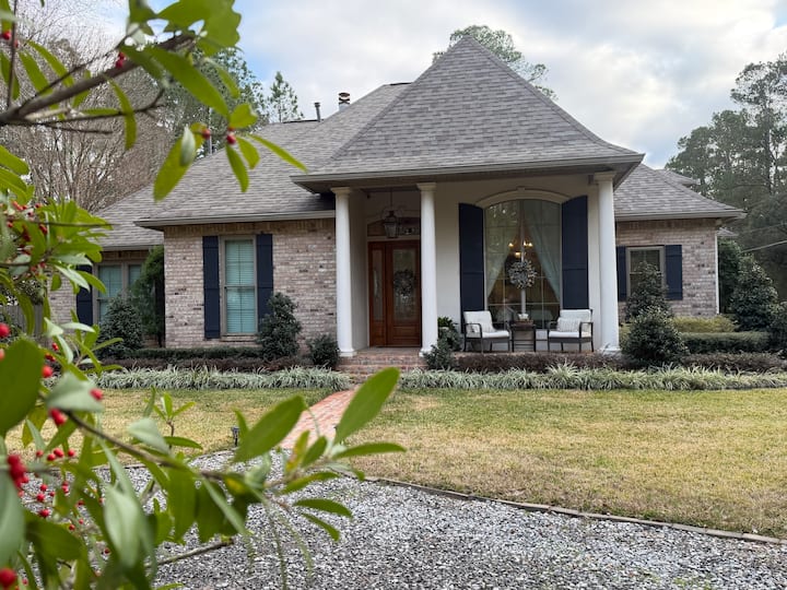 Charming Southern Home - Quiet And Convienent - Covington, LA