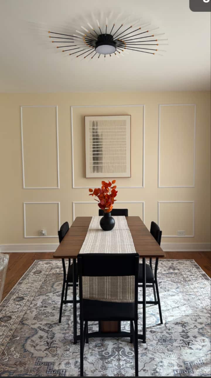 The Reset Space • A Minimalist 1br Oasis - Pullman - Chicago