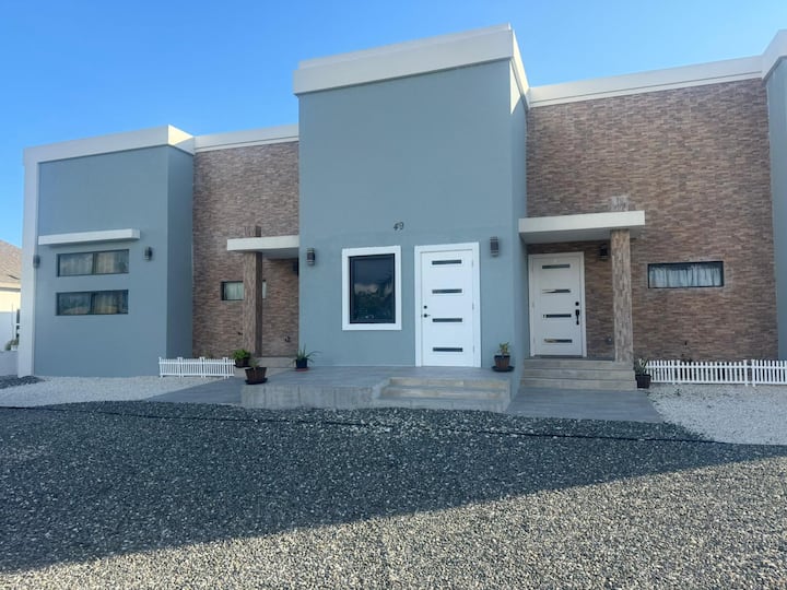 Spacious 4br Island Duplex | Entire Home - Cayman Islands