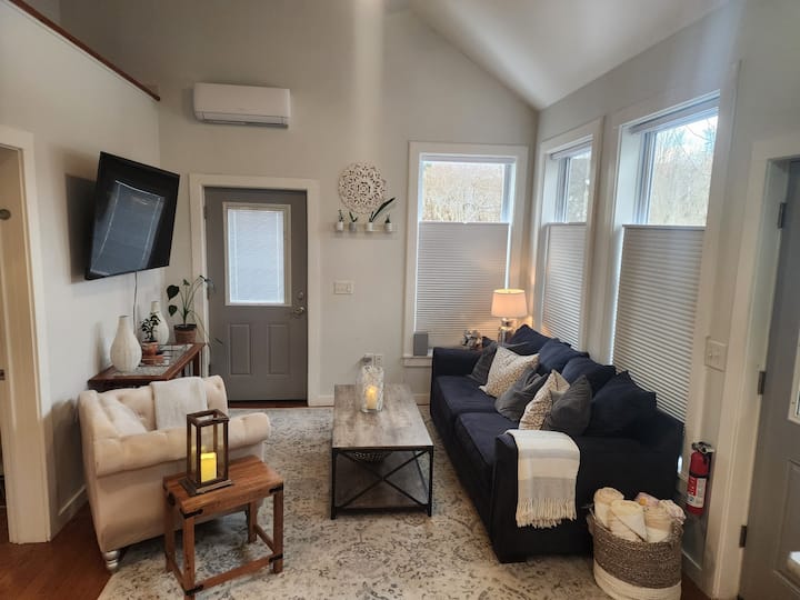 The Hideaway - Ithaca, NY