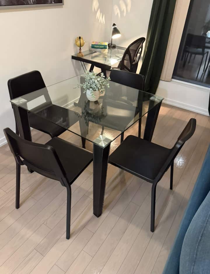 Fun Apartment For 4 Guests - St. Catharines