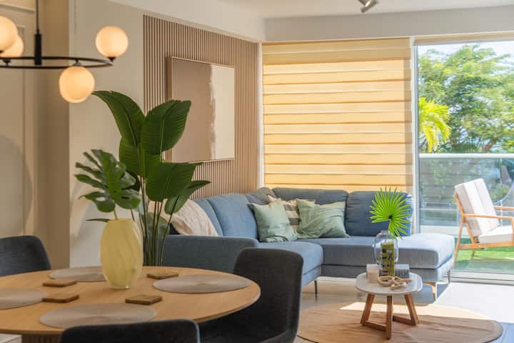 Stylish Beachfront 1br With Private Terrace - Panama