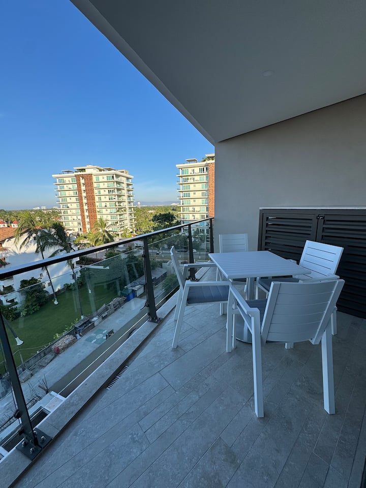 Departamento En Marina Vallarta - Puerto Vallarta