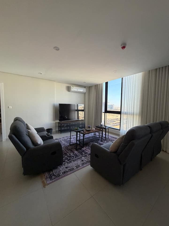 The Family Stay -2br +Game & Entertainment Lounge - Yidda