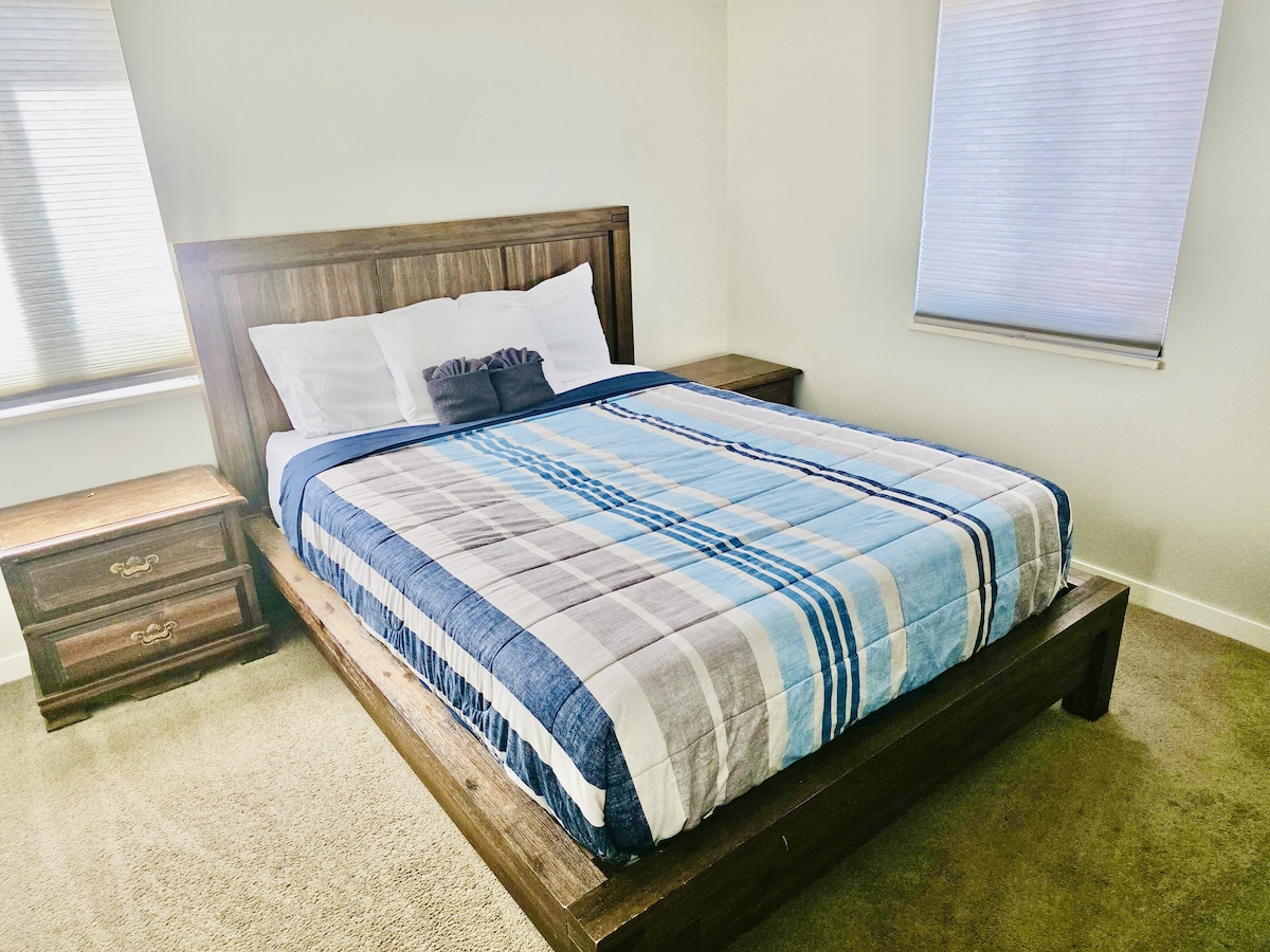 Familienunterkunft mit 3 Schlafzimmern in der Nähe von Fort Carson und ...