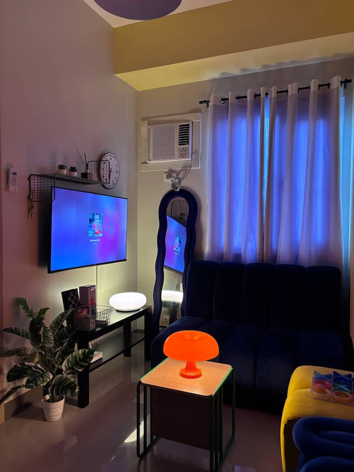 2br Cozy Eclectic With Karaoke | Smdc Charm Cainta - Marikina