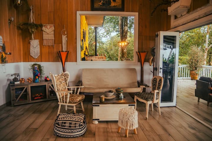 Cuki House • Mountain Retreat - Quesada