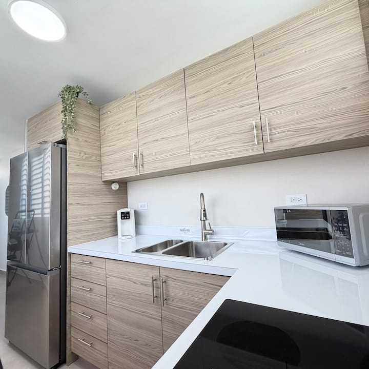 Villa Luky Cozy Hideaway| 20 Min San Juan & Dorado - Levittown