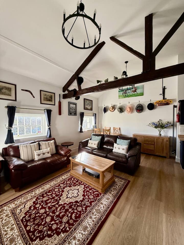 Boutique Penthouse Stay In Gloucester/free Parking - Gloucester