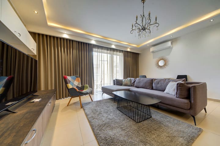 Forum Collection / 3bd & 2bd Apts / Sleeps 10 Ppl - Malta