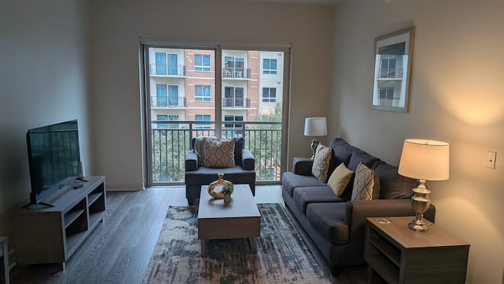 Cozy Furnished 1 Bedroom In The Woodlands - The Woodlands, TX