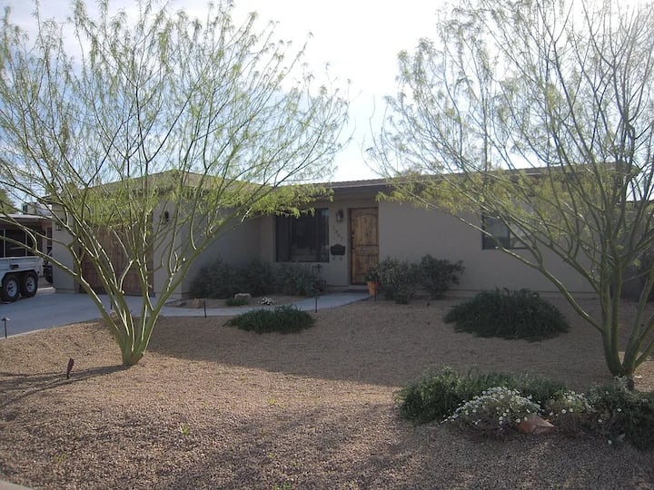 Close To Everything - Tempe