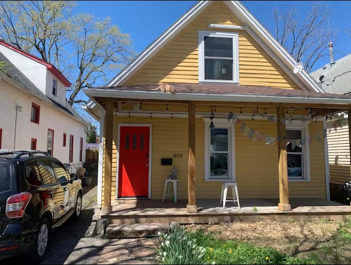 The Yoga Hut - Rochester, NY