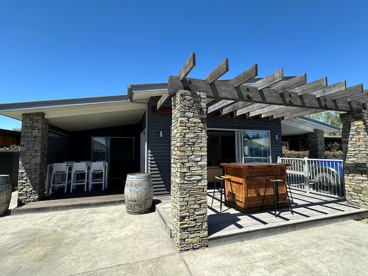 52 Totara Drive - Warm & Inviting House In Twizel - Twizel