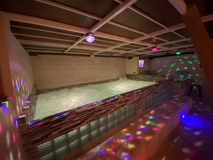 Beach Vibes Villa 2 With Jacuzzi - Panglao