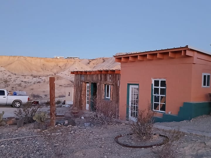 The Bunkhouse At La Escondida (The Hidden One) - Terlingua, TX
