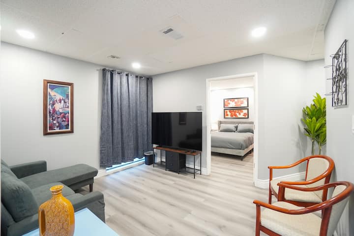 Comfortable Suite Near Downtown Concord - Concord, CA