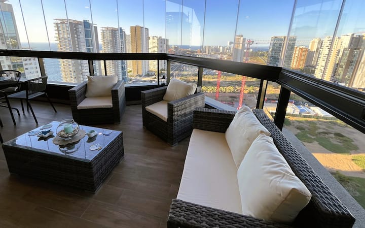 Espacioso Depto. Con Terraza Y Vista Panorámica - Viña del Mar