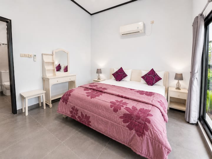 2 Bedrooms Garden View Bungalow With Free 1x Bf - Seraya