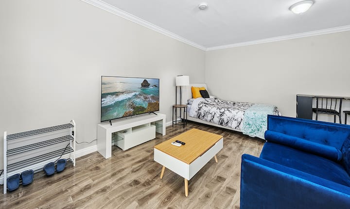 Single Detached Private 1b1b Unit In Baldwin Park - West Covina, CA