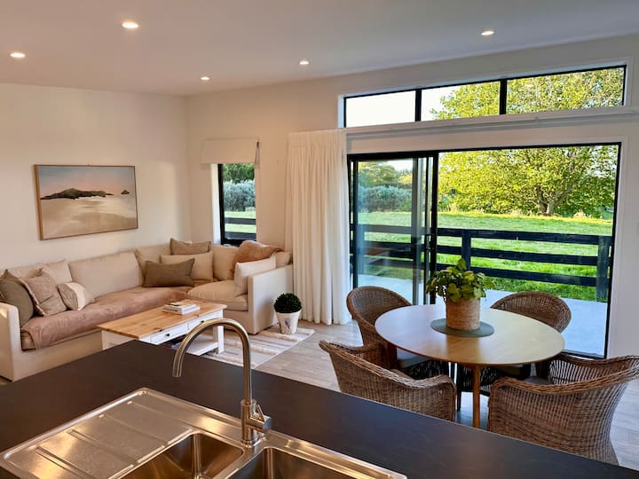 Cottage Retreat - Tauranga