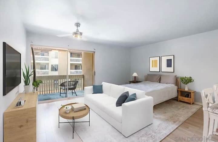 Studio Apartment In The Heart Of Pacific Beach, Sd - San Diego, CA