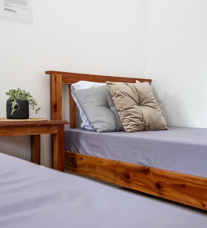 Twin Room—tropical Stay In Moalboal - Moalboal