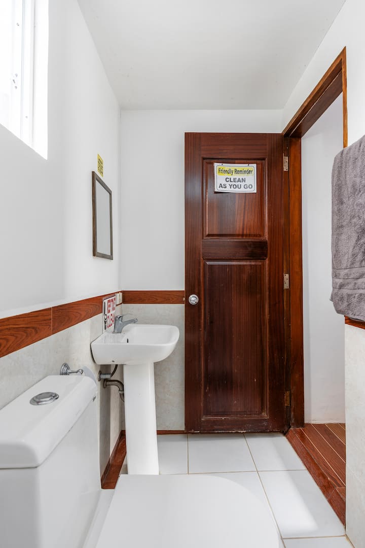Tropical Stay In Moalboal Cebu — Twin Room For 2 - Moalboal