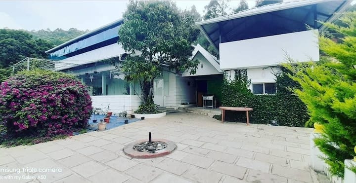 6-bedrooms Individual Cottage, Munnar - Munnar