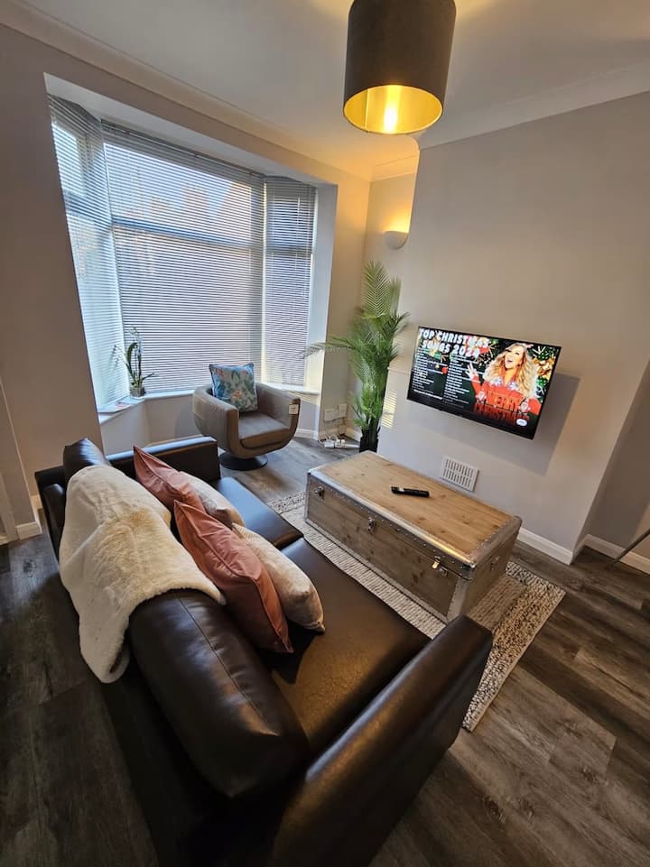 Home In Kingston Upon Hull - 貝弗利