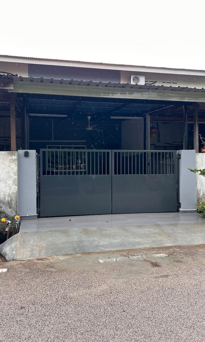 Bukit Siput Homestay - Segamat District