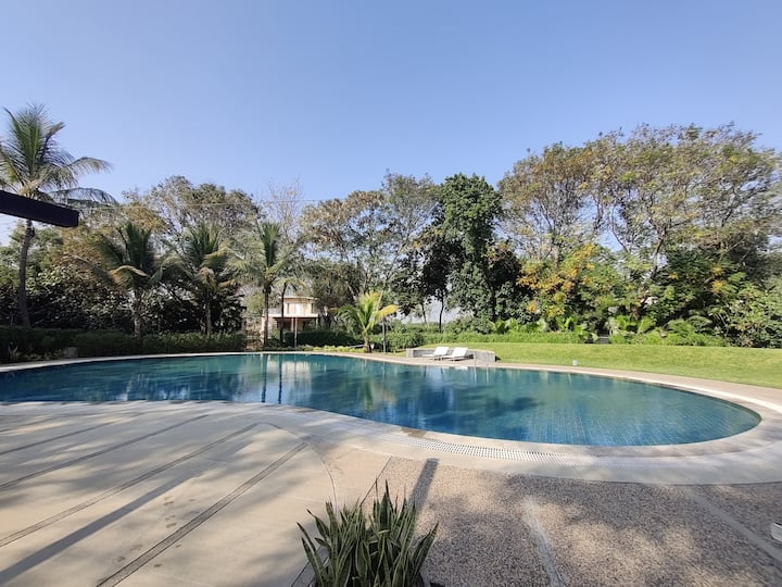 Silent Side By Stayfinder - Ahmedabad