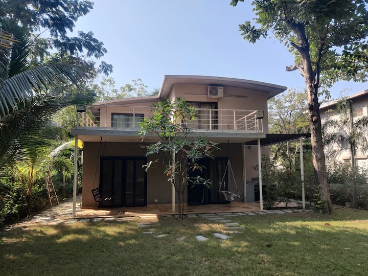 Silent Side By Stayfinder - Ahmedabad