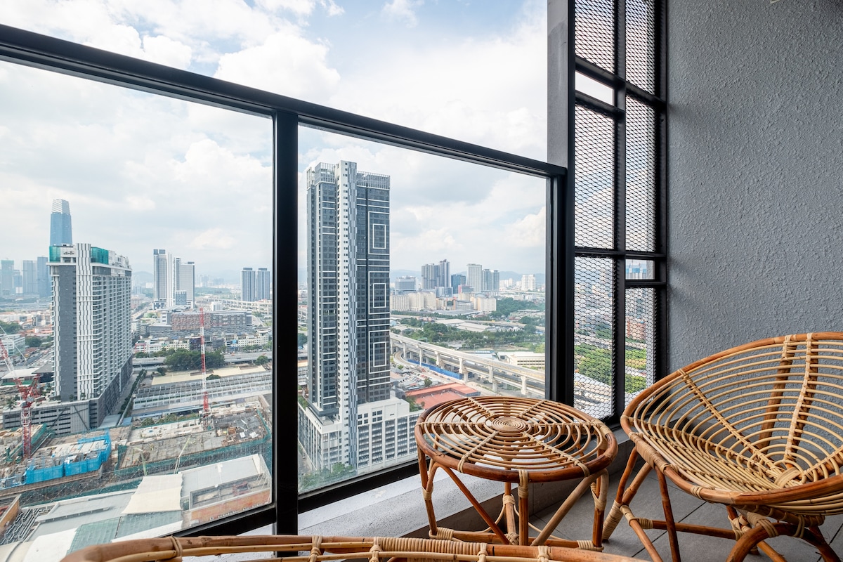 Unvergessliches Zuhause für Kinder mit Rutschen und Zelt @ in der Nähe ...