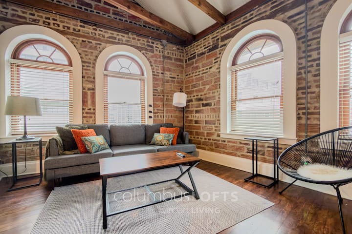 Historic Brick 1br Patio Condo—short North - Columbus, OH