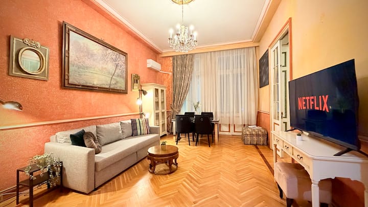 Aristocrat Vibes | 2br Victoriei • Vernescu View - Bucharest
