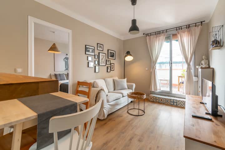 Lovely 2 Bedroom Apartment In Nou Barris - Badalona