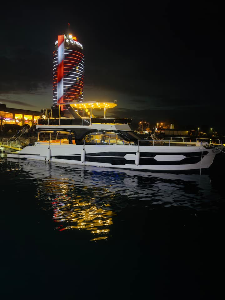 Günübirlik & Haftalık Konaklama Otel Konforunda - İzmir