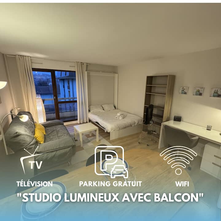 Studio Proche Centre Ville Avec Balcon - Oise