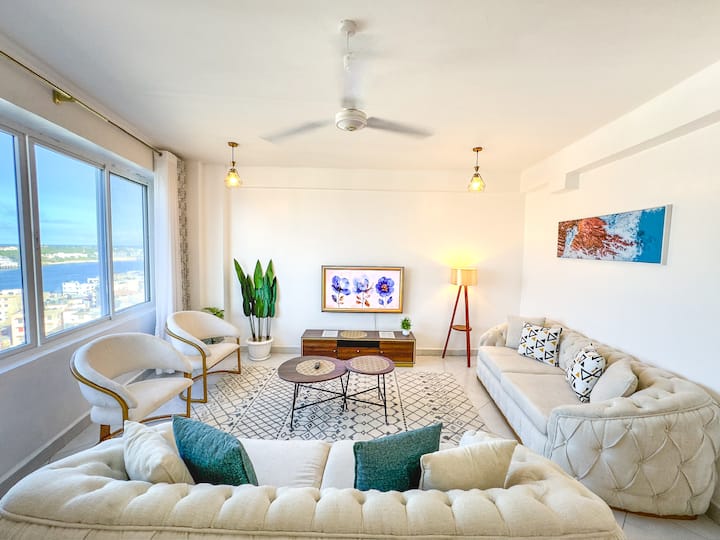 Old Town Seaview9: Ac, Rooftop Pool, Lift - Mombasa