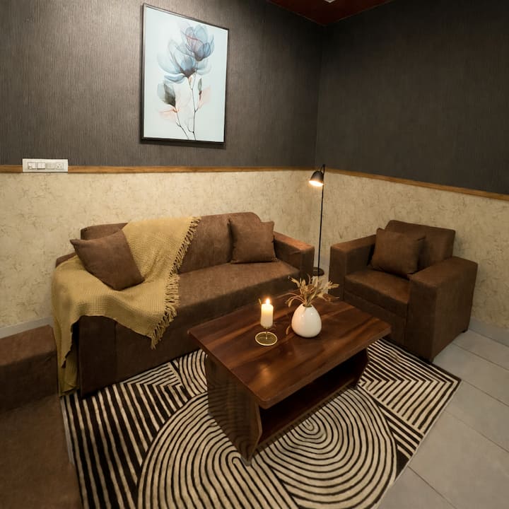 Premium 2bhk Airbnb Noida | Party | Relax | Chill - Ghaziabad